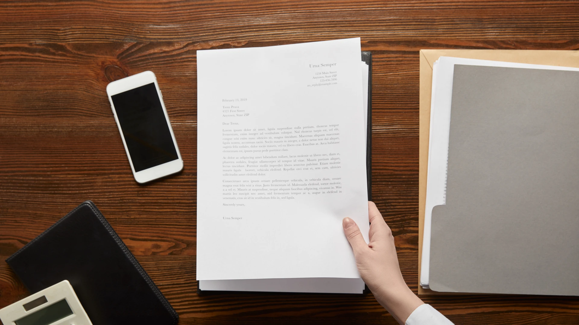 How to Make a Cover Letter That Gets You Noticed